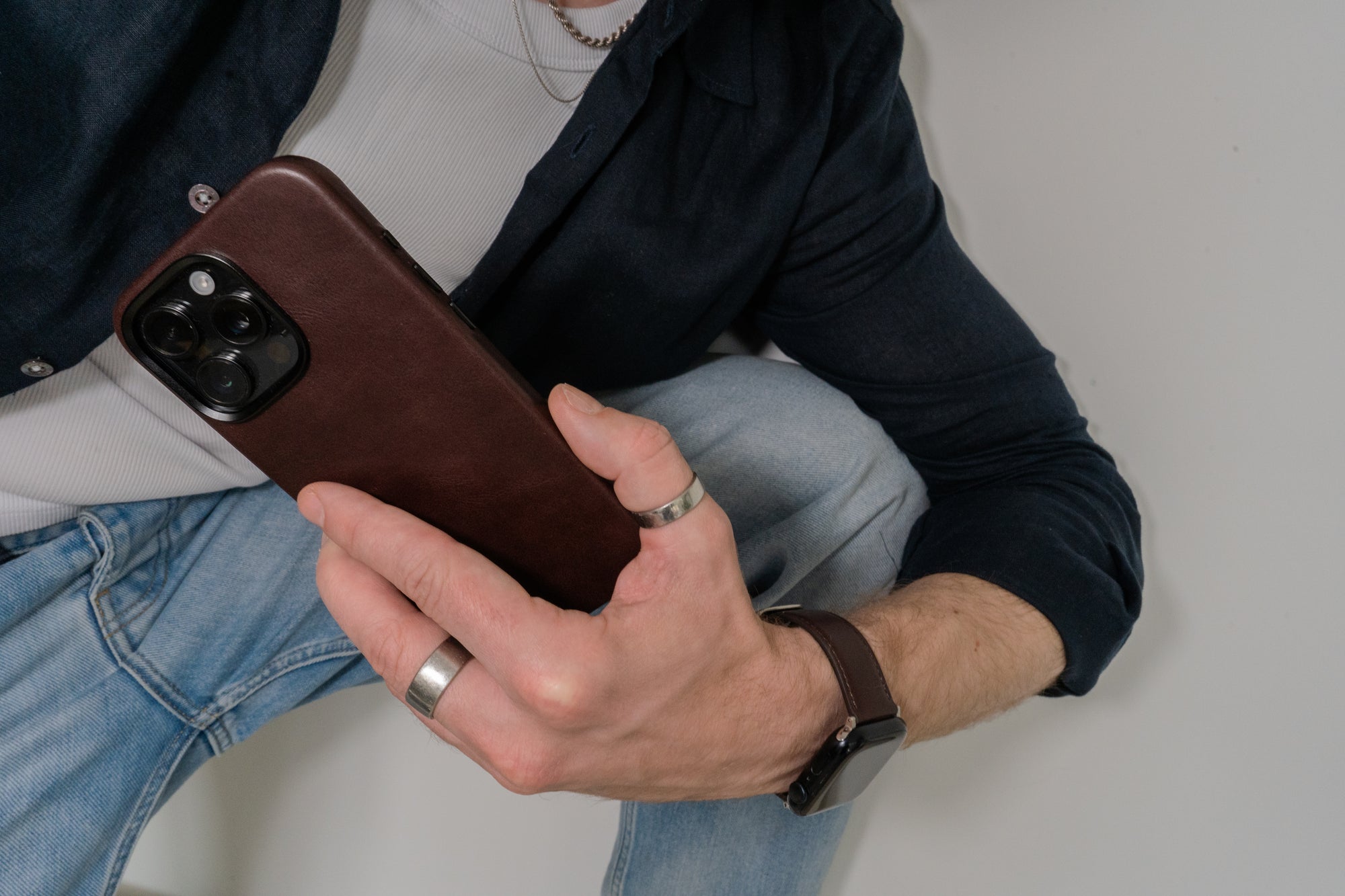 Leather iPhone 16 Pro Max Shell Case Metal, MagSafe - Dark Brown - RYAN London